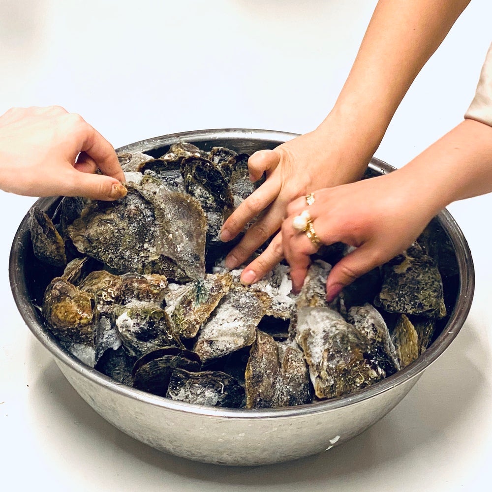 從貝殼取出製作Akoya的珍珠飾品 | Makers' Base Taipei Workshop