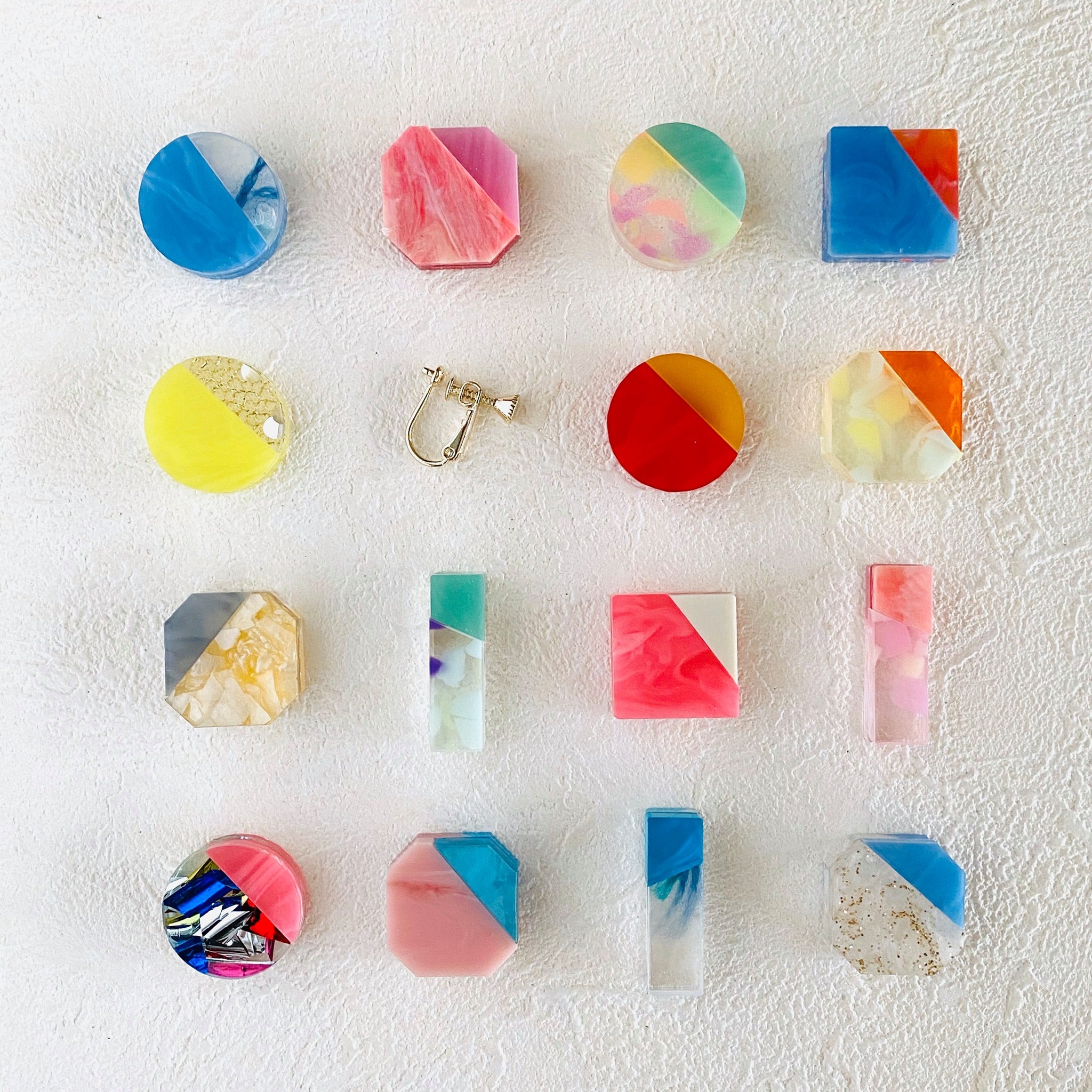 Workshop 顏色與形狀的 創意撞色拼貼壓克力耳環 | Makers' Base Taipei Workshop